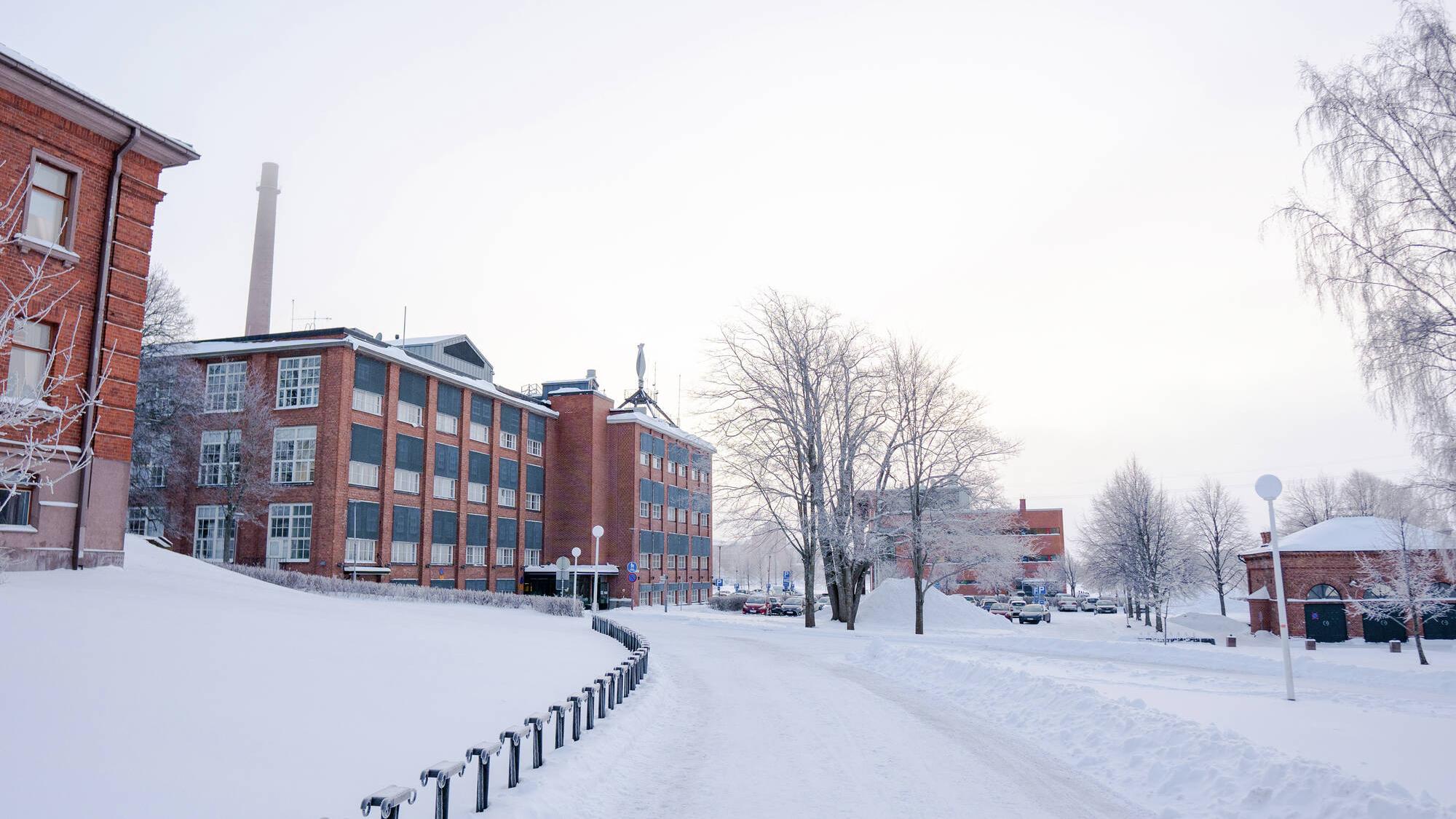 Vaasan yliopisto tutkii rakennusten hyödyntämistä energialähteinä ...