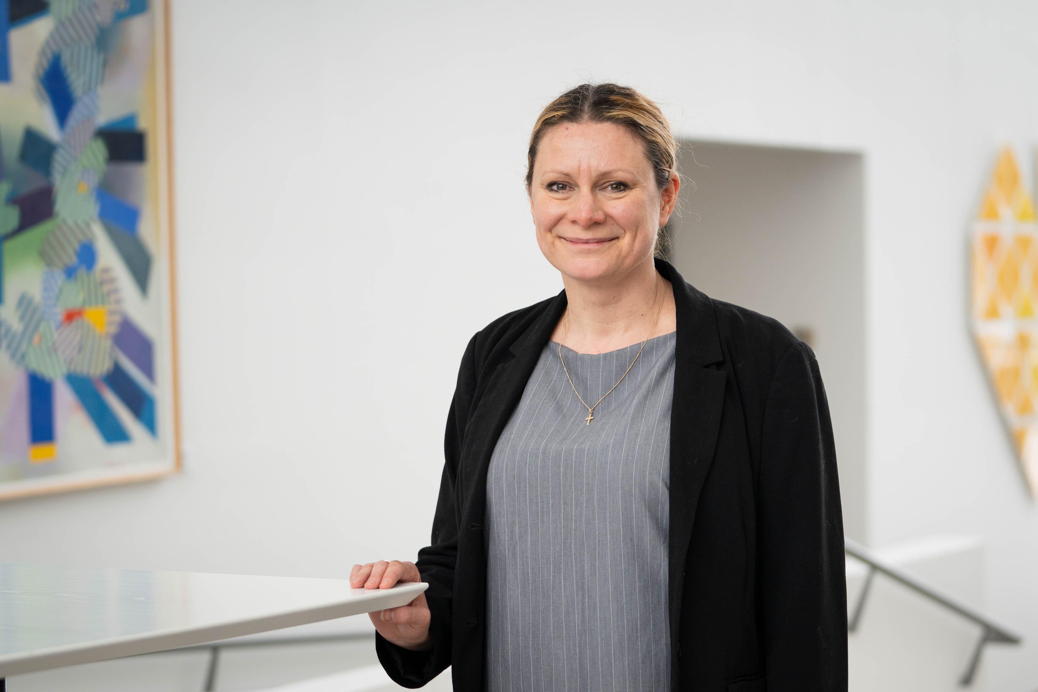 Rebekah Rousi, the new professor at the University of Vaasa, studies ...